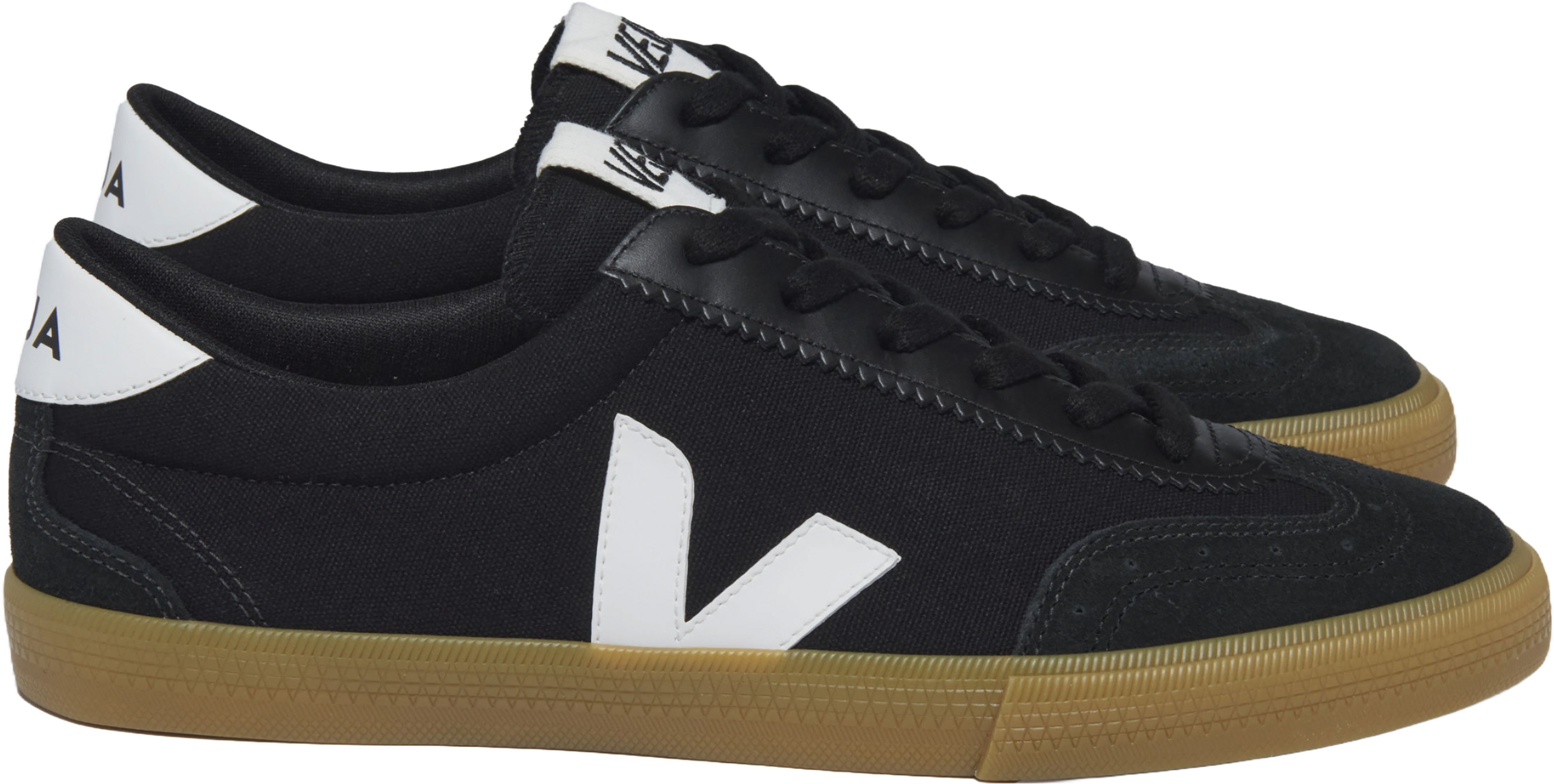 Veja Volley Low Top Sneakers - Unisex | Altitude Sports