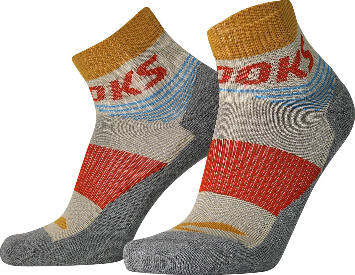 Brooks High Point Quarter Sock - Unisex | Altitude Sports